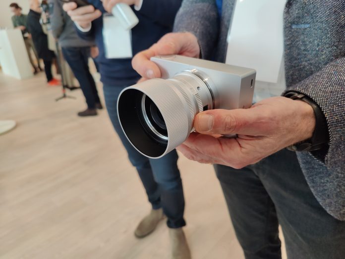 Full Review Sigma BF - radicaal eenvoudige camera - Focus Review